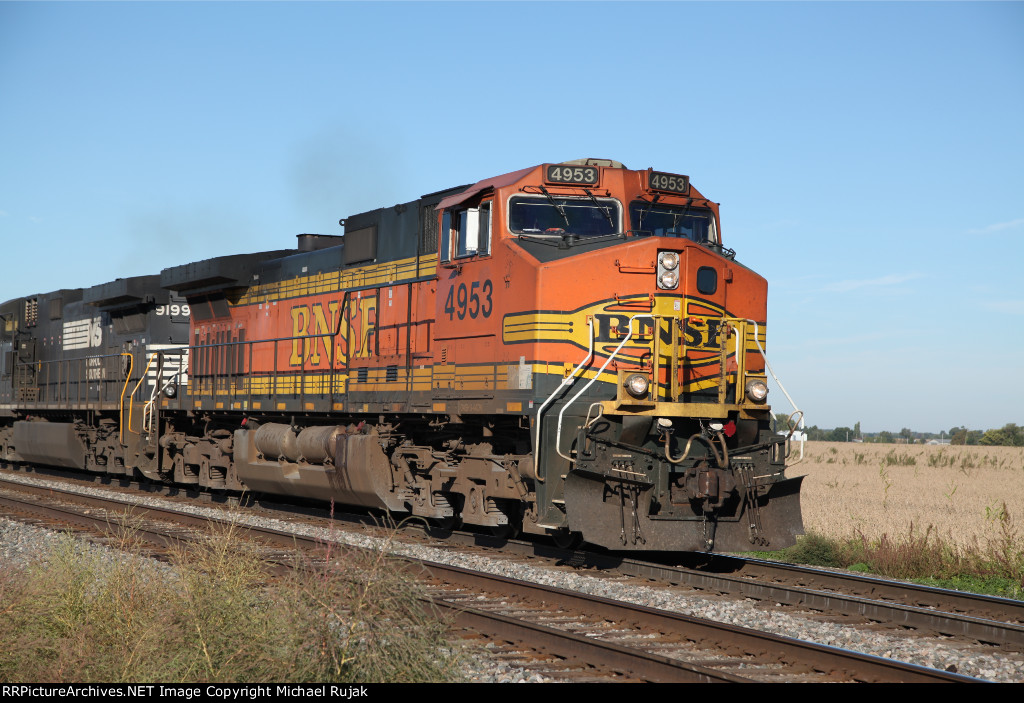 BNSF 4953